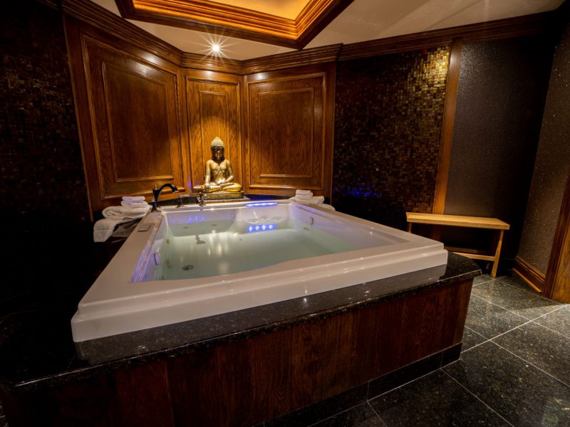 Grand Resort Spa & Salon - The Grand Resort